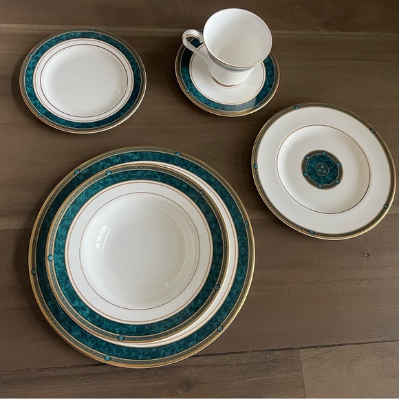 Royal Doulton | Dining | Royal Doulton Biltmore China | Poshmark